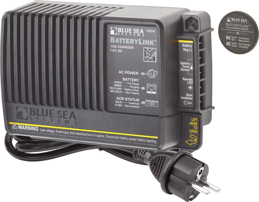 Blue Sea 10A Battery charger 134-7604 - Motocafe